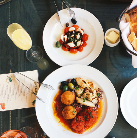 Accueil | Living Room Bar & Kitchen